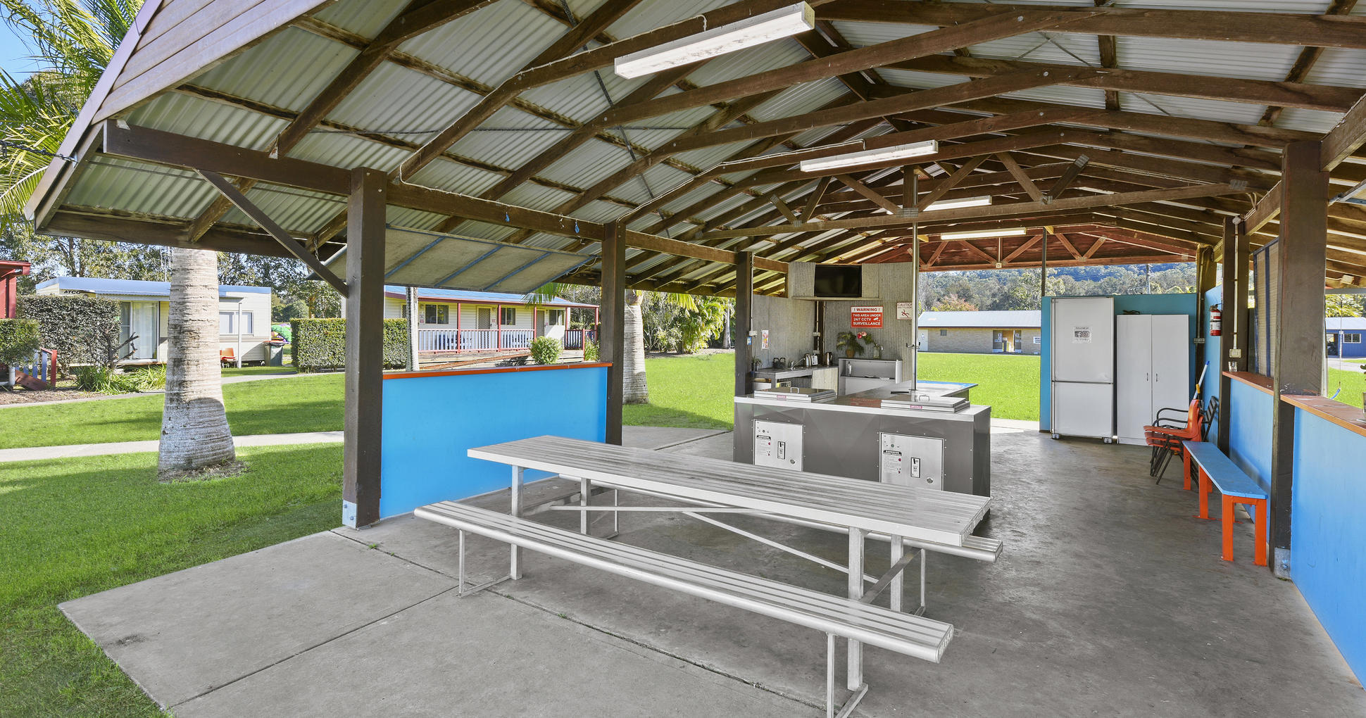 Stoney Aqua Park and Holiday Park | Meet in Regional NSW