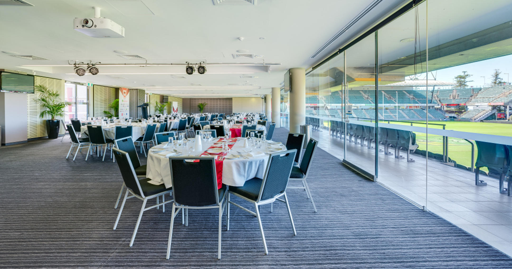 WIN Entertainment Centre & WIN Stadium | Meet in Regional NSW